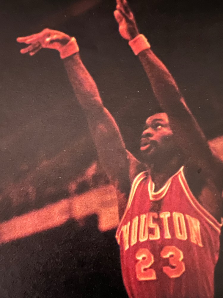 Calvin Murphy: Four Seasons, Three Coaches, 1974 – From Way Downtown